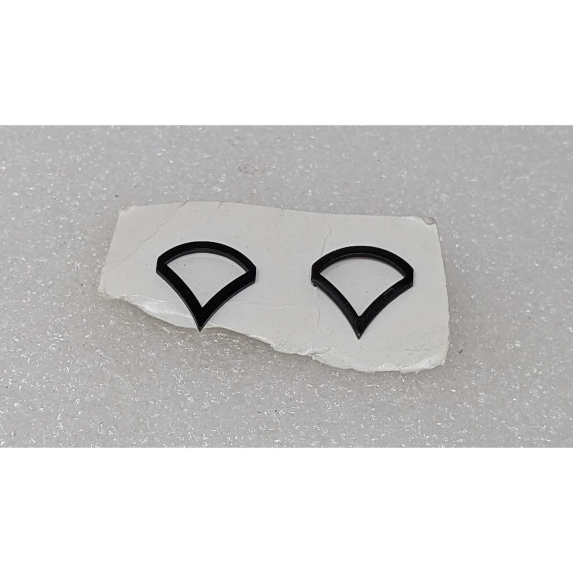 US Army Private First Class Rank Insignia Lapel Pins Set of 2 ...